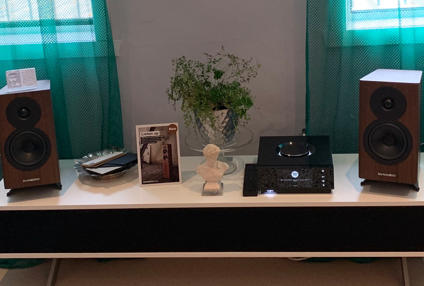 Naim Uniti Atom – Carlton Audio Visual