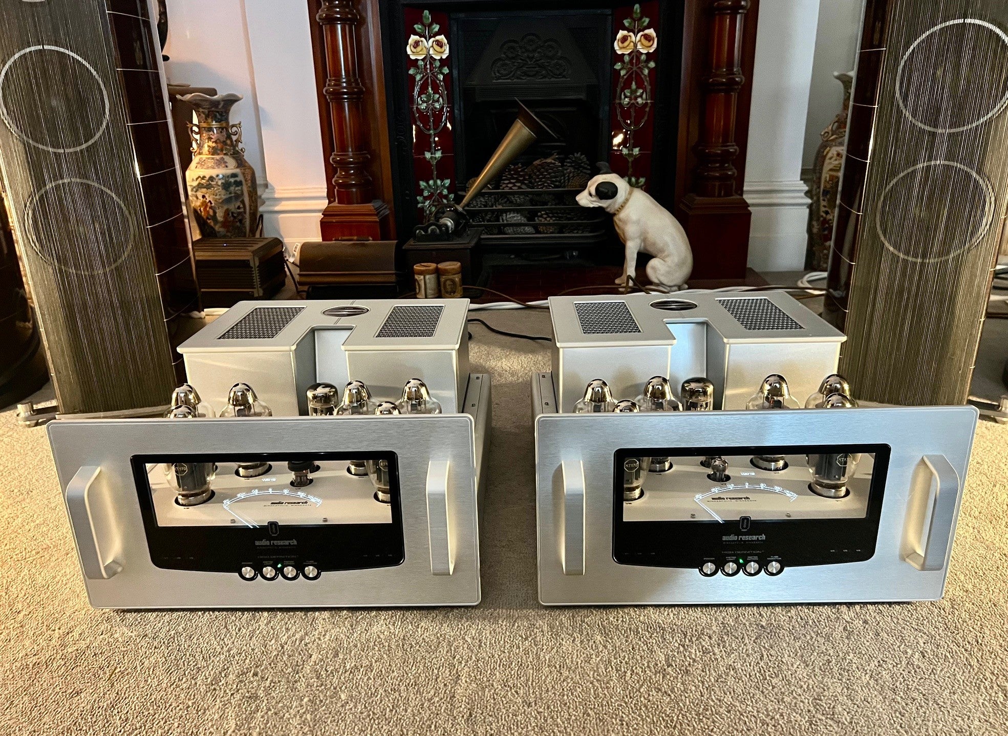 Audio Research Ref 330M Mono Blocks – Carlton Audio Visual